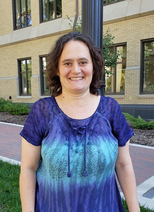 Erzsebet Regan — The College of Wooster