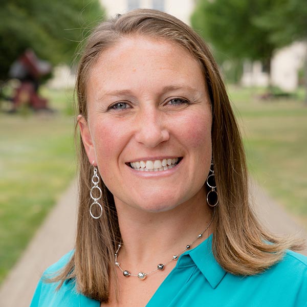 Tracy Karr — The College of Wooster