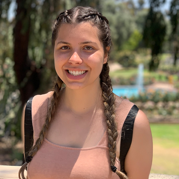 Amanda Iskin '24 — The College of Wooster